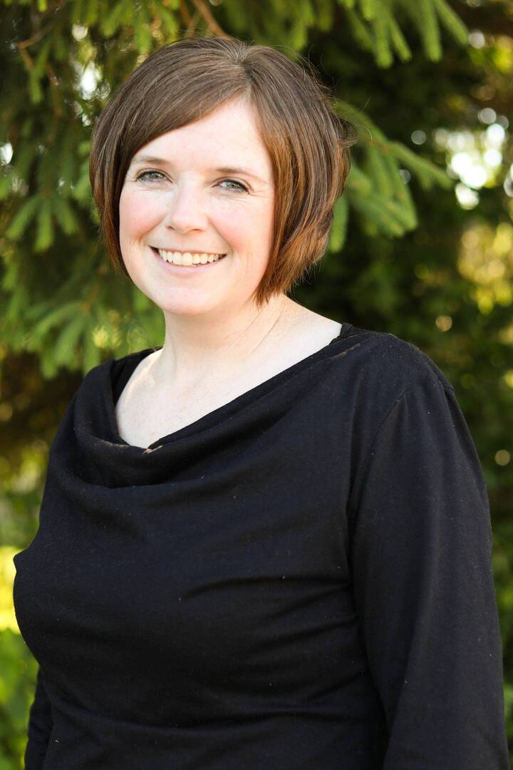 Meet the Staff :: Whitney Webb | National Swine Registry